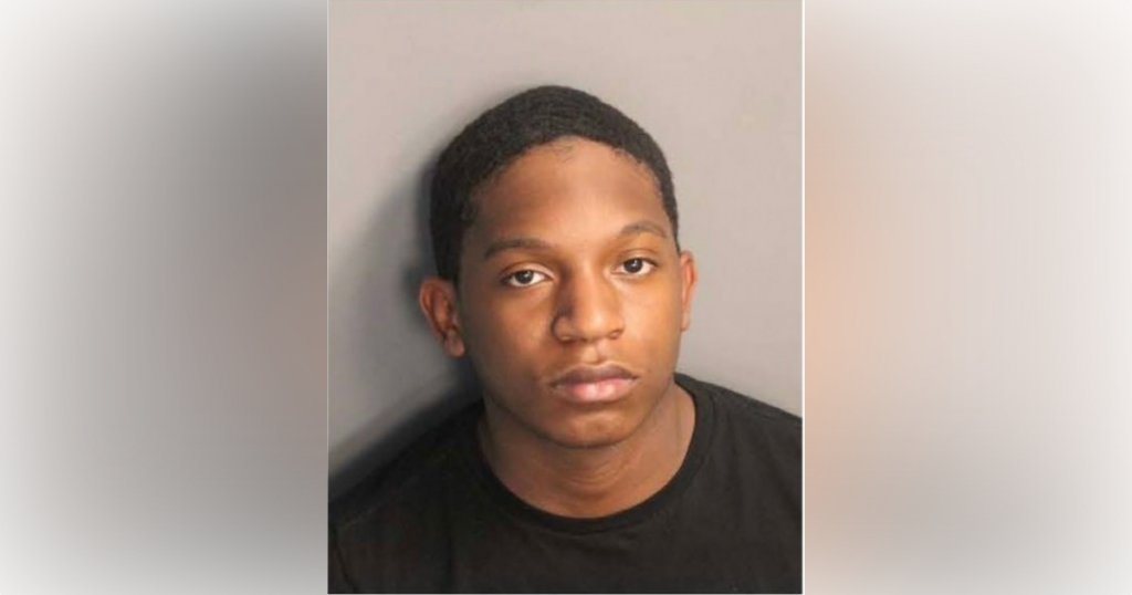 Family, police still searching for killers of Orlando teen one year ...