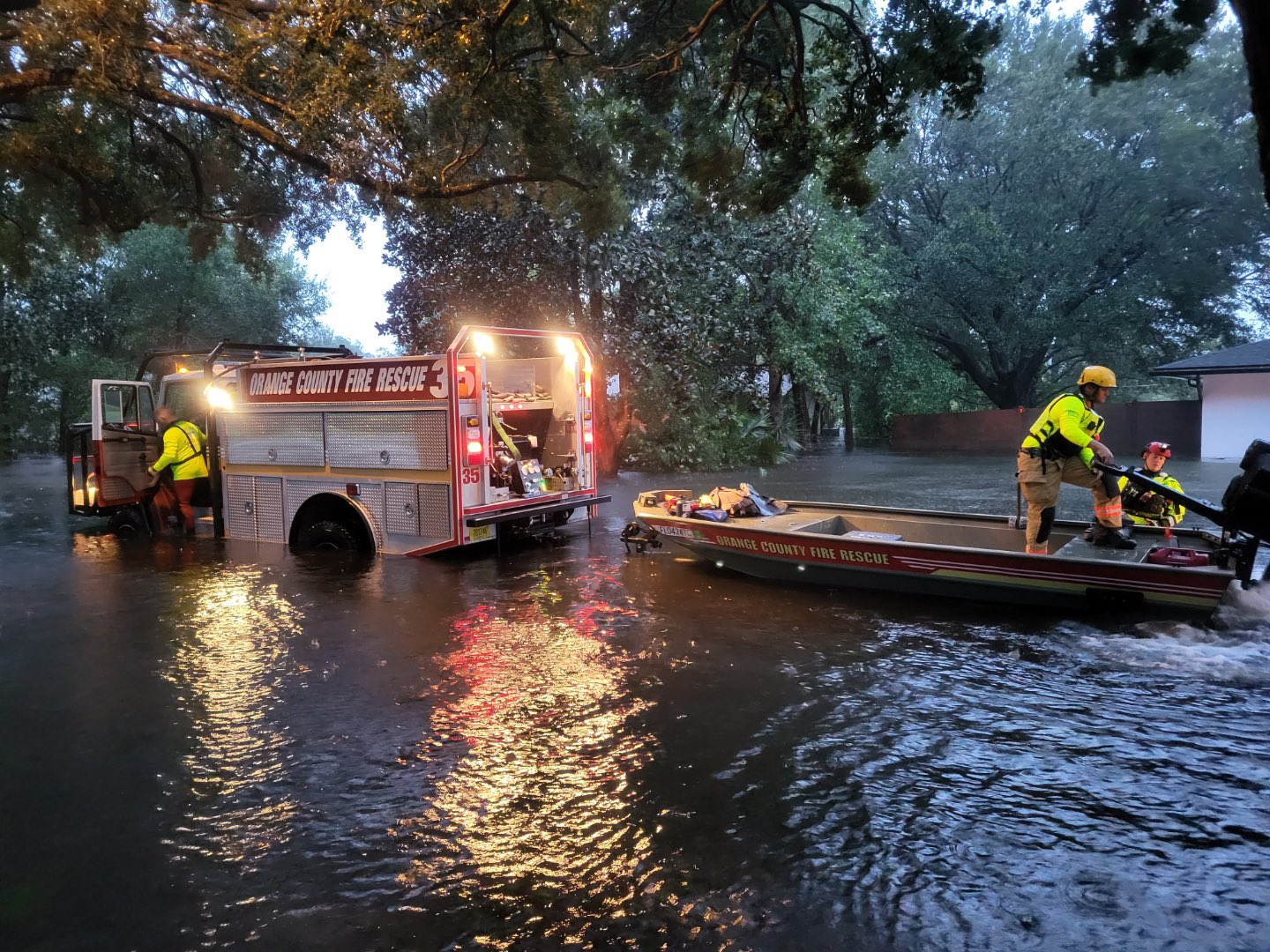 Turnpike, major thoroughfares, neighborhoods flooded around Orange ...