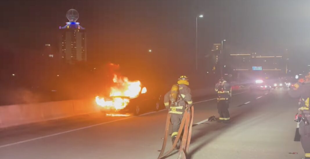 Vehicle catches fire on I-4 near Universal Studios - Orlando-News.com