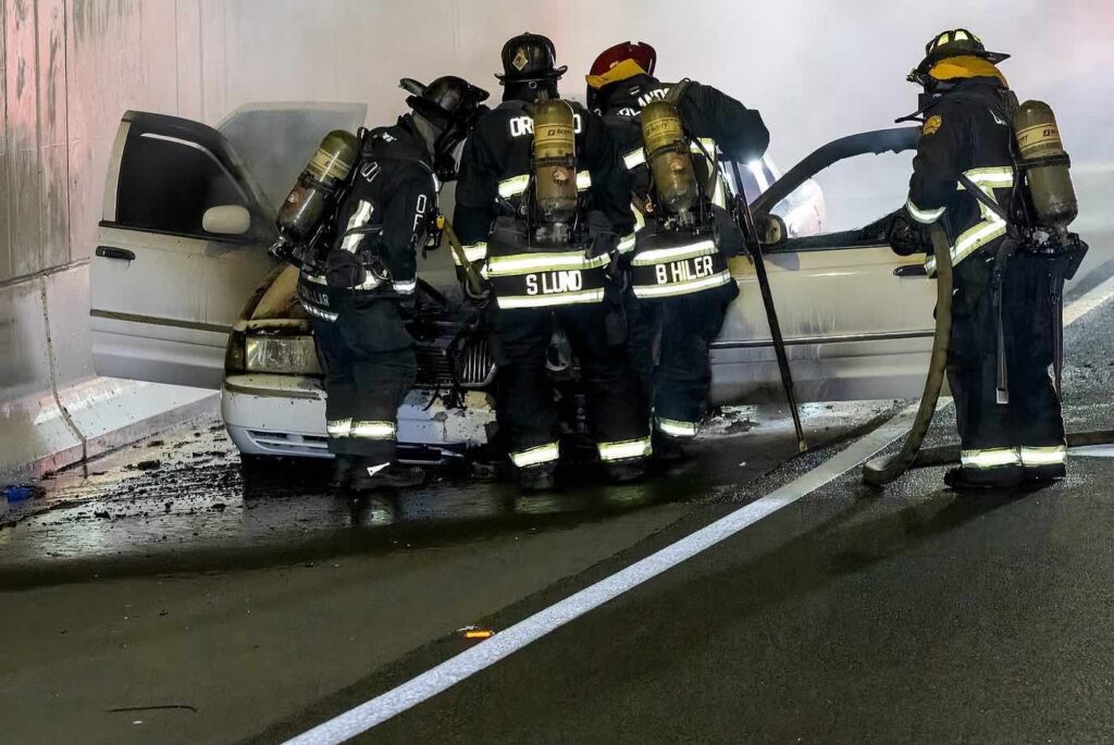 Vehicle fire extinguished near I-4 exit ramp - Orlando-News.com