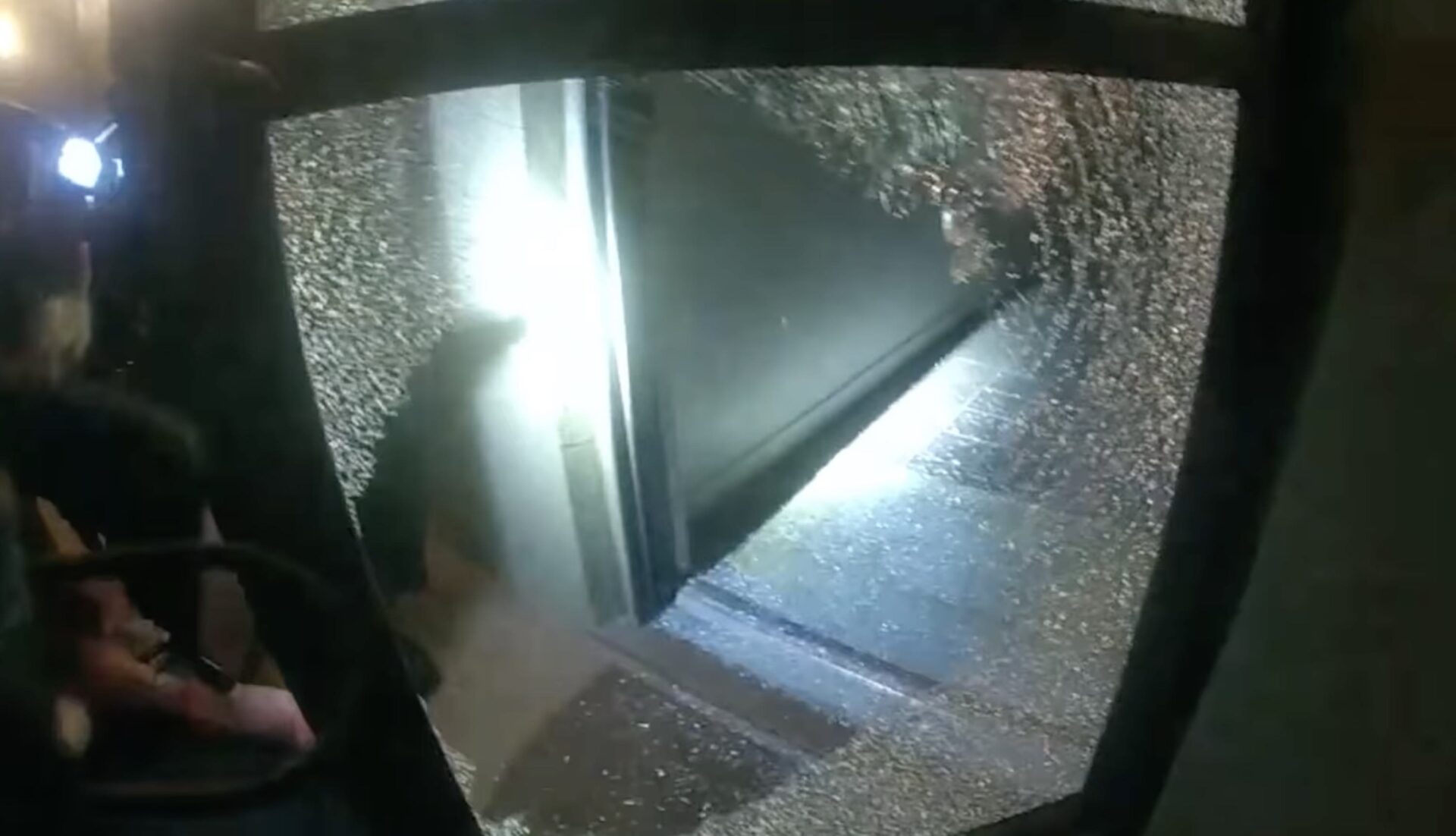 VIDEO: Elderly man fires shots at police through windows, doors of ...