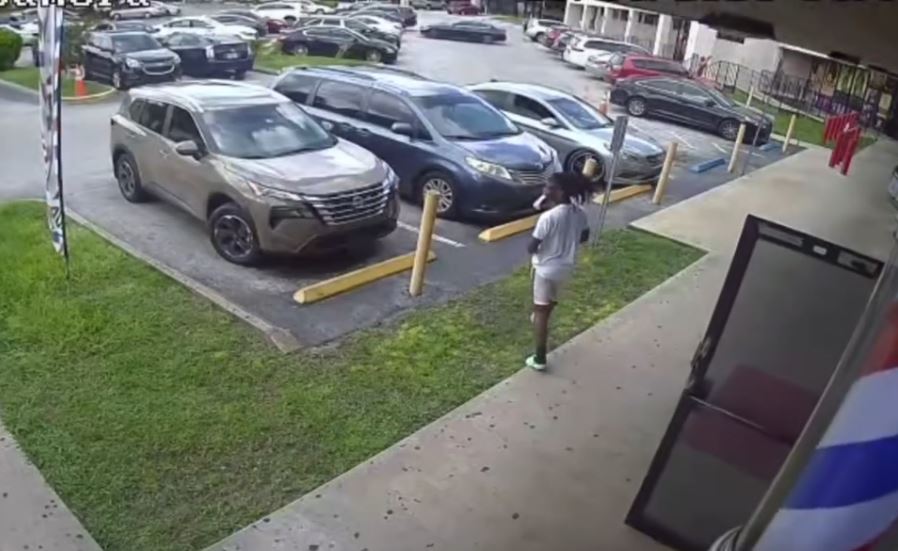 ‘Gang associate’ arrested for shooting outside Orlando barbershop ...