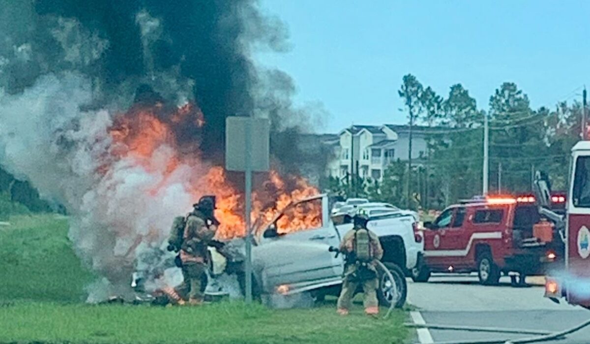 Bystanders rescue person from fiery Daytona Beach wreck - Orlando-News.com