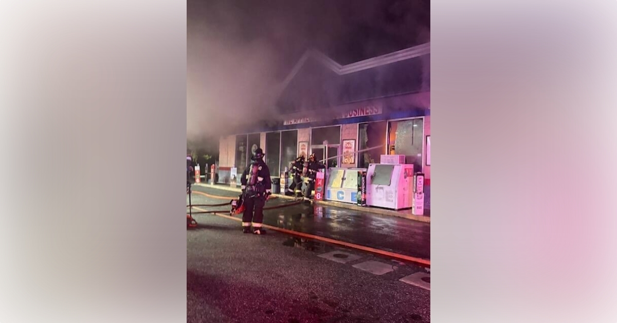 Chevron convenience store catches fire in Orlando - Orlando-News.com
