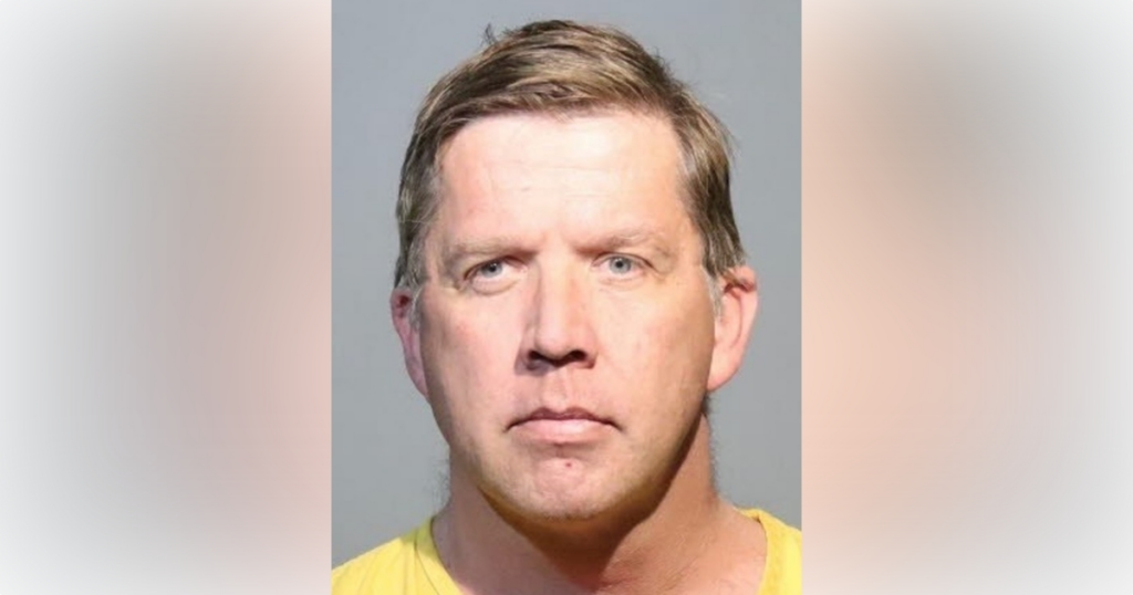 Man caught in sex act with vacuum outside Kissimmee home, deputies say ...